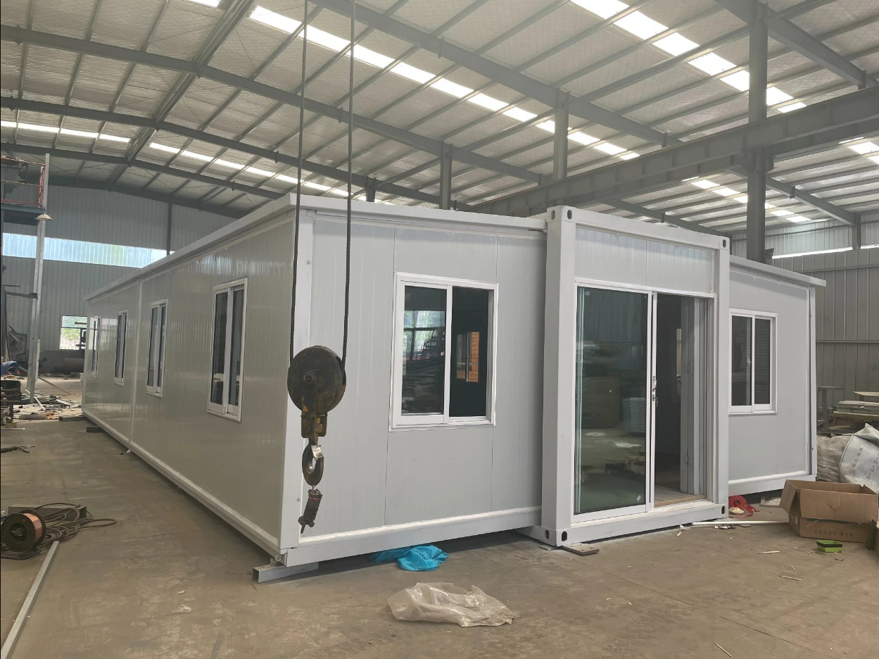 Prefabricated Modular Portable Expandable Homes Container 20/40FT